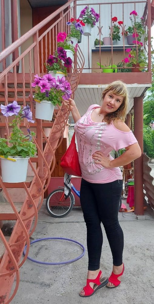 Meet Darya, Spanish woman, Madrid, 39 years. ID19097 - Profiles ...
